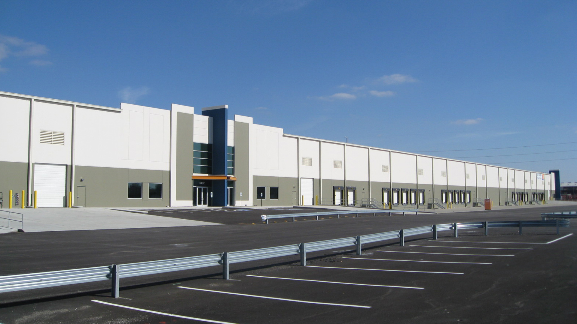North Broadway Distribution Center – Double Eagle Development | Real Estate